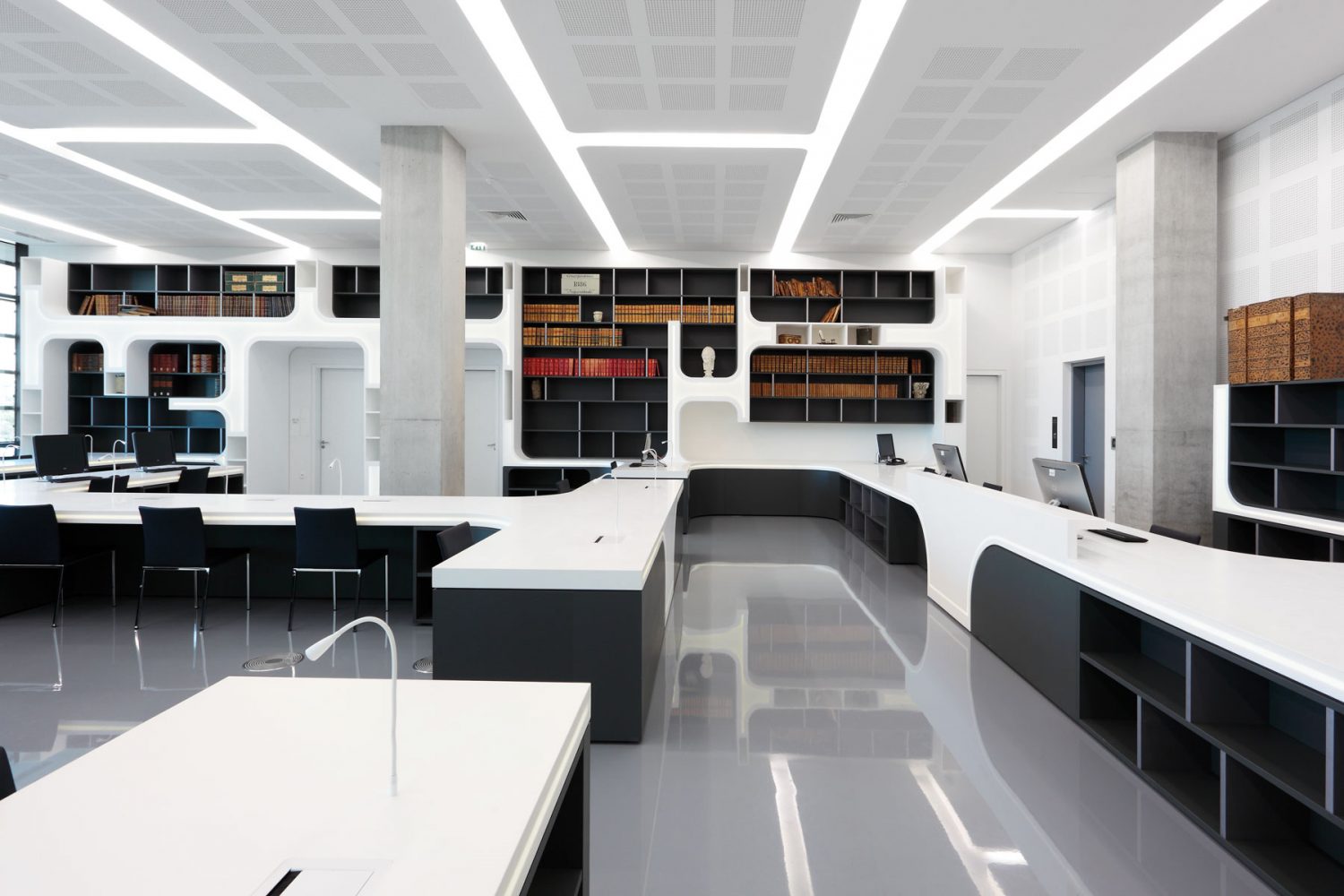 Alphabet Library – HOF ARCHITECTS