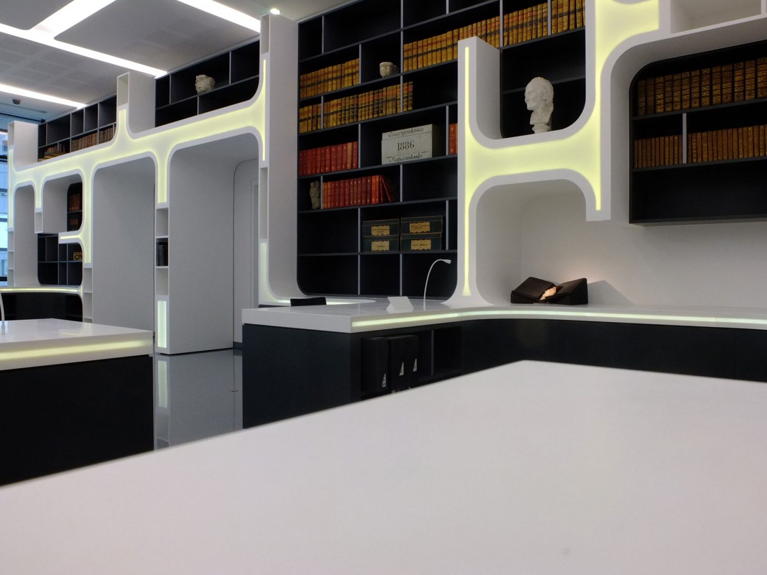 Alphabet Library – HOF ARCHITECTS